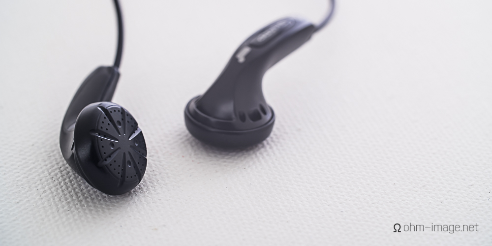 Back To the Future Friday: the world’s first balanced earphones