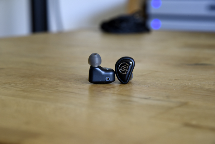 64 Audio Aspire 4 Review - Headfonia