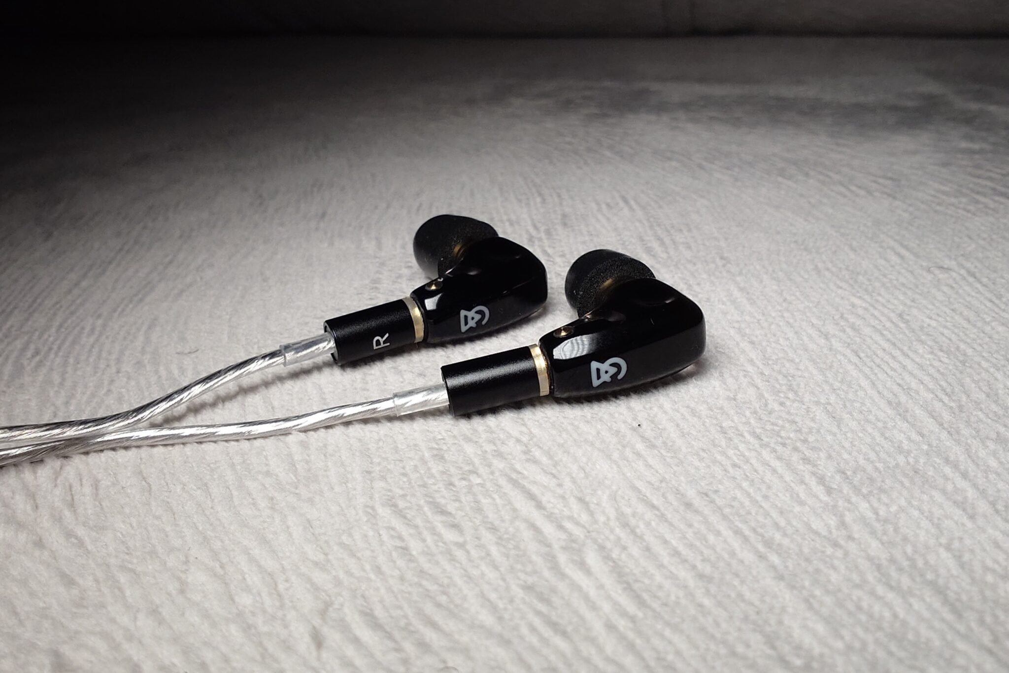 Campfire Audio Axion Review - Headfonia