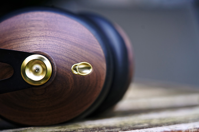 Meze 99 Classics V2 Review - Headfonia